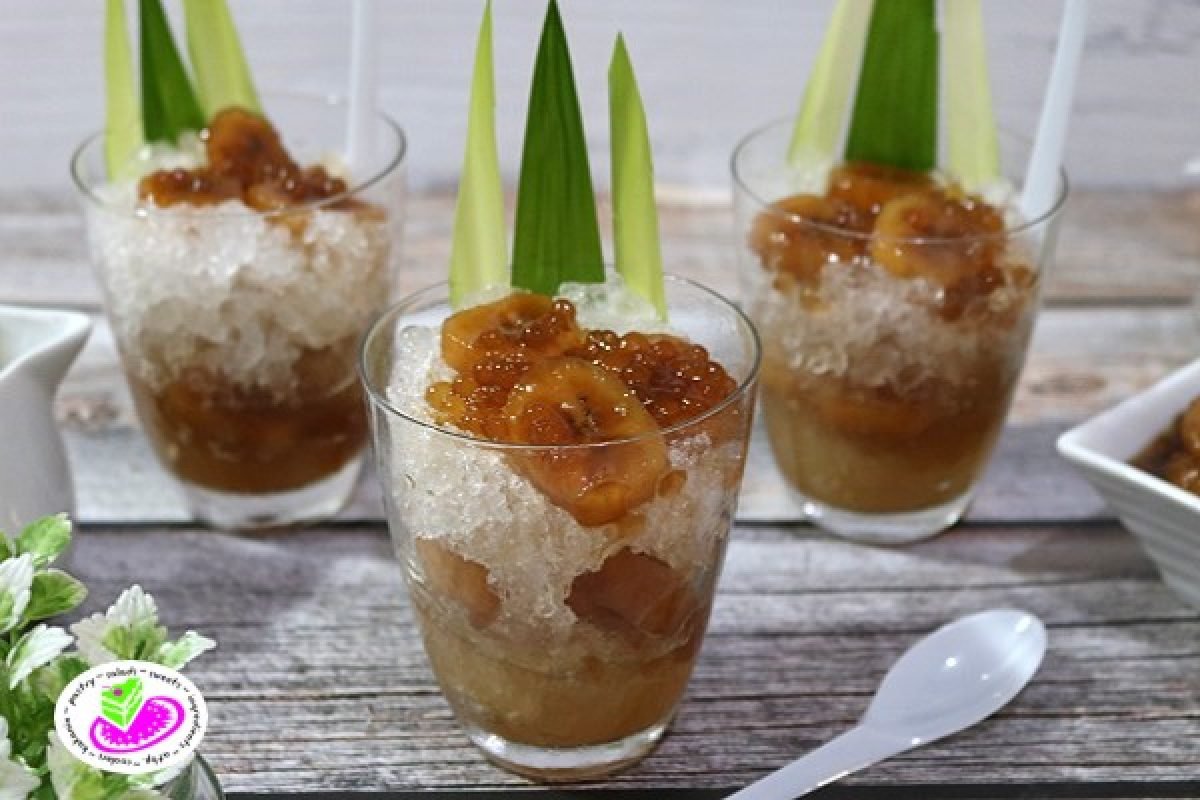 Mais Con Yelo In Plastic Cup